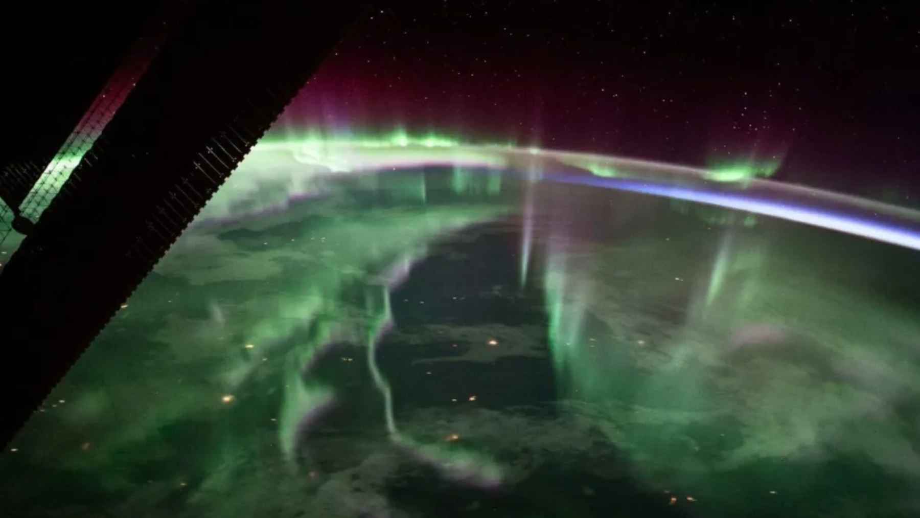 Le pôle nord magnétique de la Terre s'est déplacé et est entré en ...